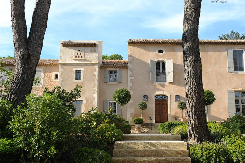 Renaissance d'une bastide à Saint-Rémy de Provence - Bosc Architectes à ...